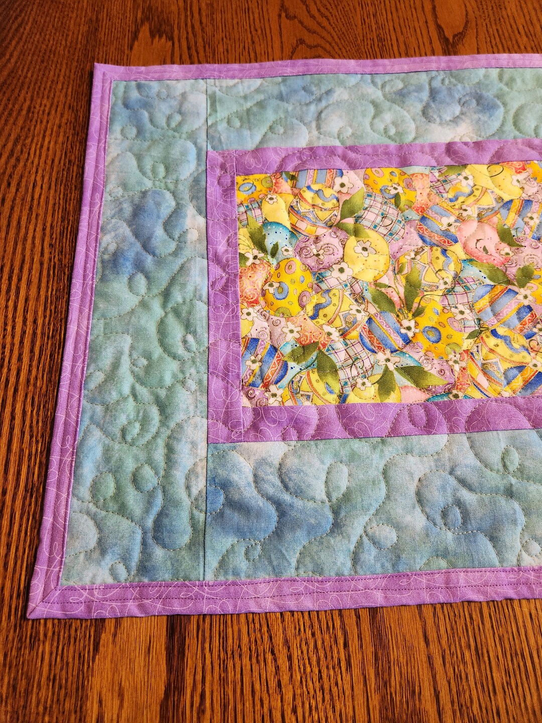 Handmade Quilted Easter Table Runner - Etsy