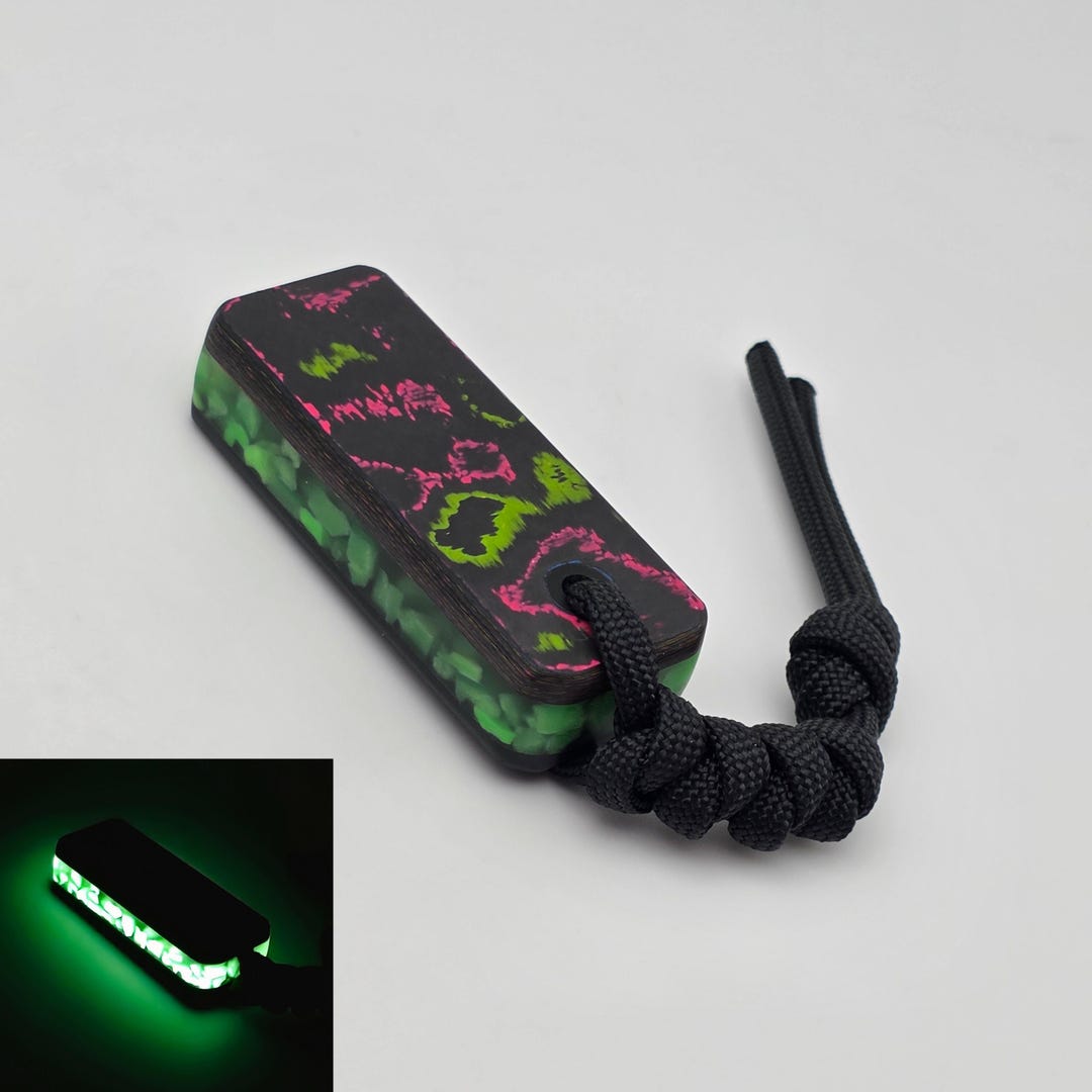 New!! 80s Camo Carbon Green Glow Rocks Worry Stick Pocket Fidget Worry ...