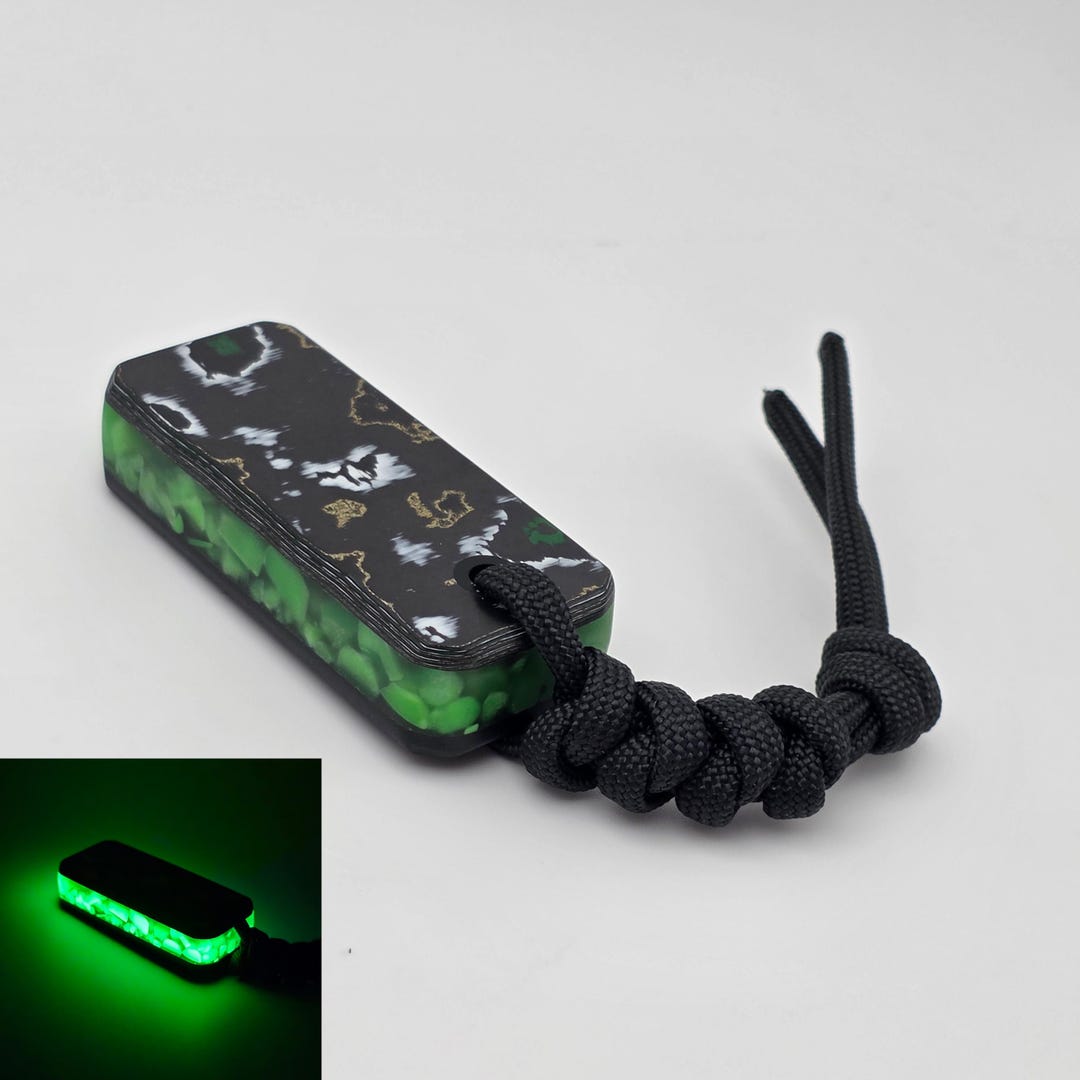 New!! Scrooge Camo Carbon Glow Rock Worry Stick Pocket Fidget Worry ...