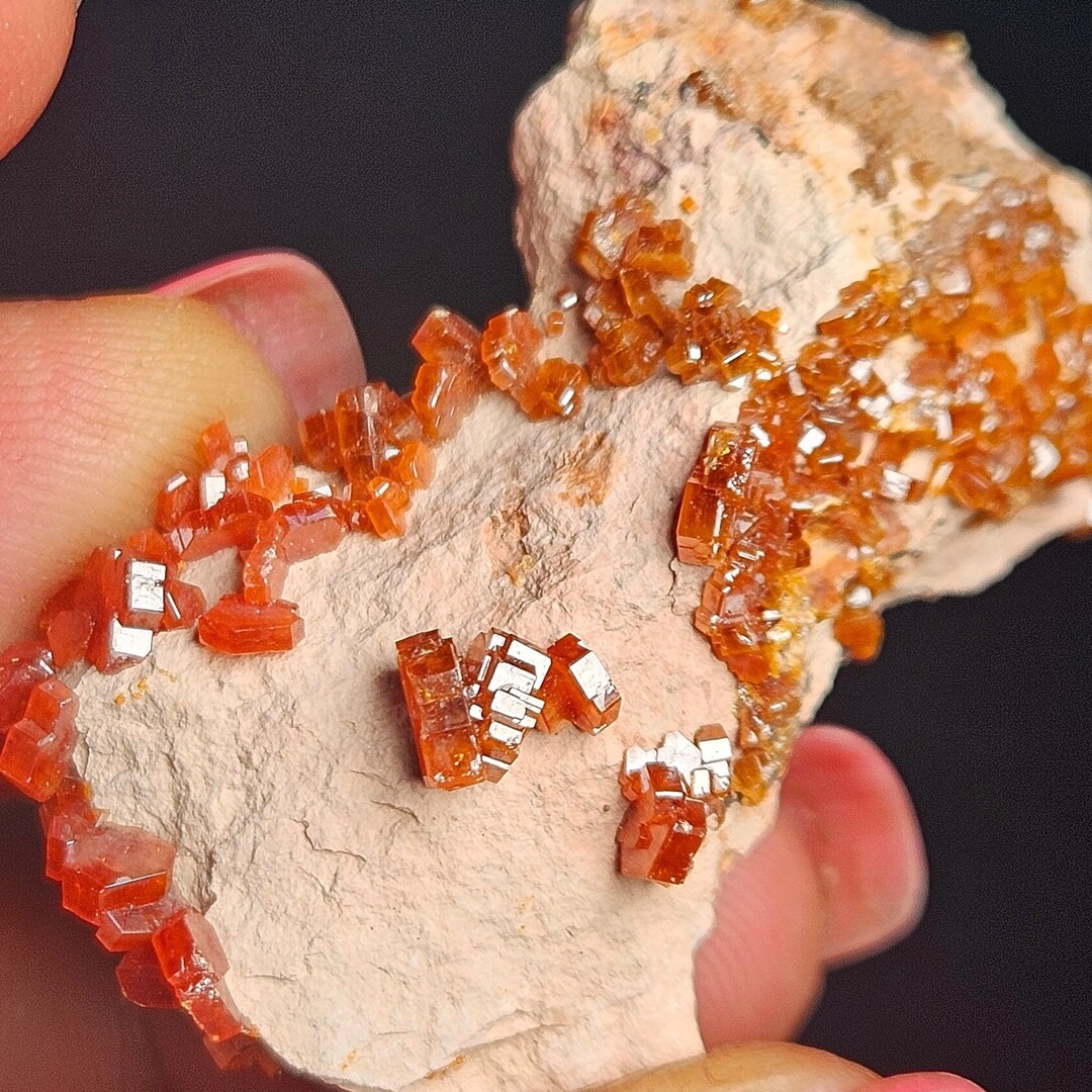 Vanadinite Specimen - Etsy
