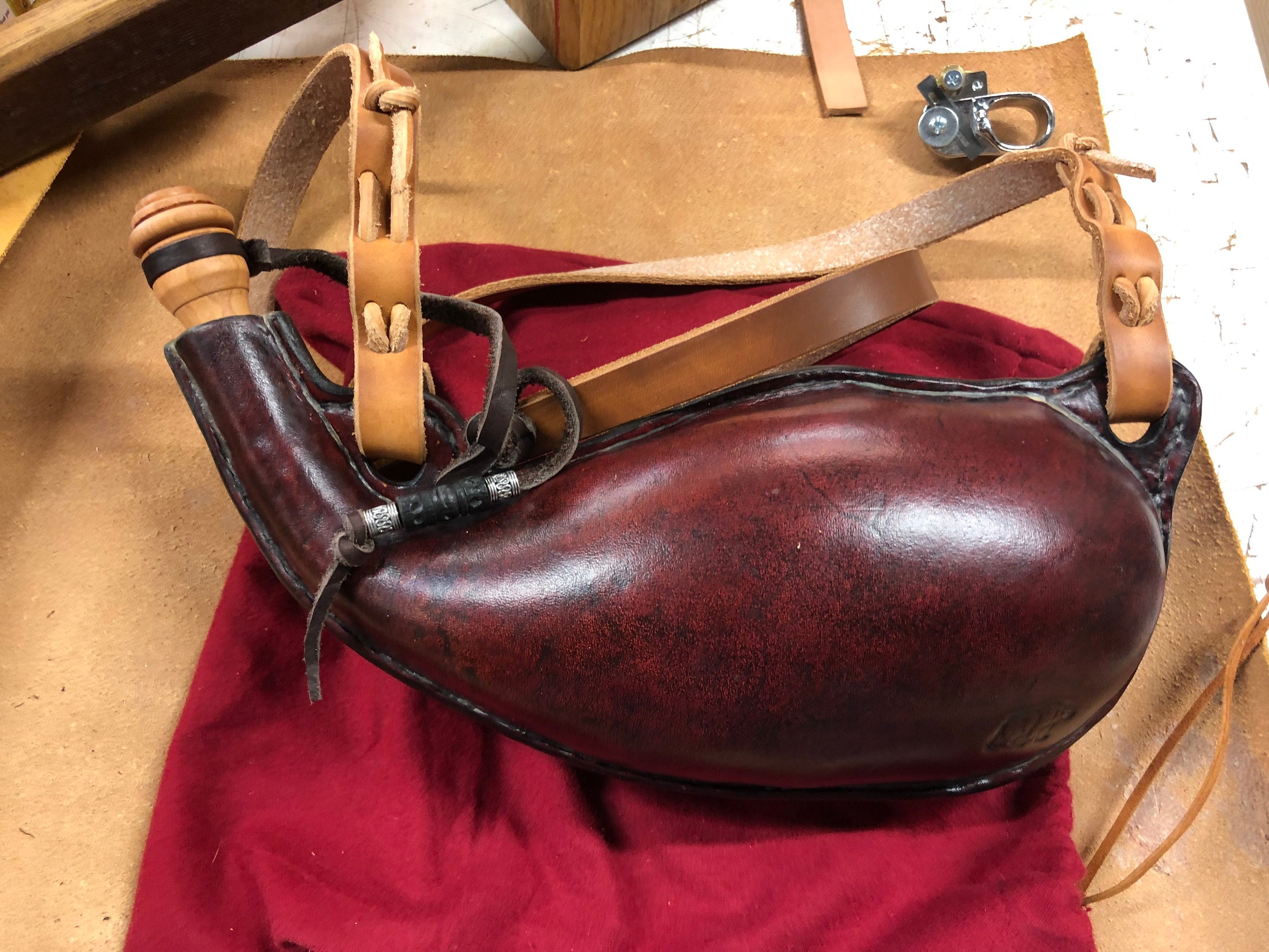 Kidney Shaped Leather Water Skin Leather Bottle Leather - Etsy Canada