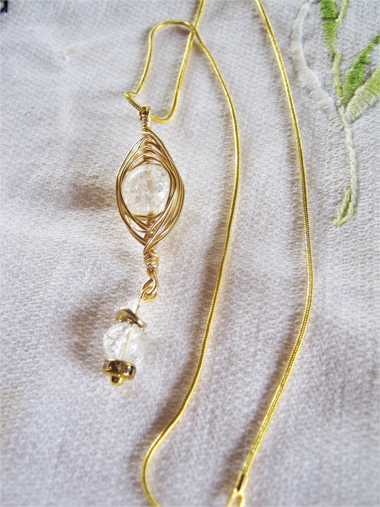 Herringbone Wire Wrap Necklace. Gold Herringbone Style Pendant ...