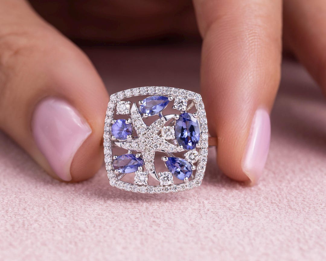 1.5 Ct Blue Tanzanite Mix Shapes & Natural Diamond Round Brilliant F-G ...