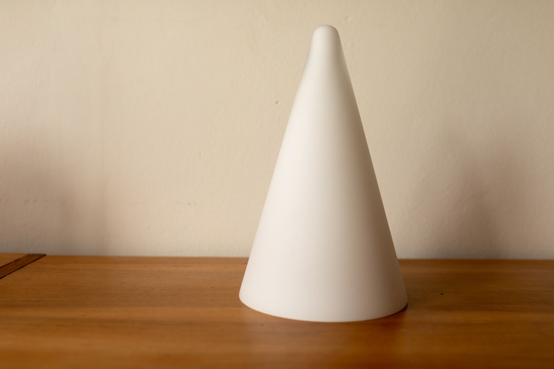 Vintage Italian Minimalistic Teepee / Pyramid Lamp - Etsy