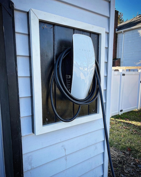Tesla Rapid Charger Wall Mount Farmhouse Wall Mount Tesla Accessories Tesla Mount Etsy Canada