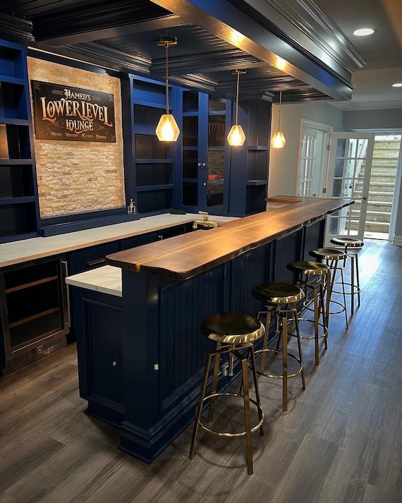 Custom Wooden Bar Entertaining In The Home: Best Features Of Home Bars