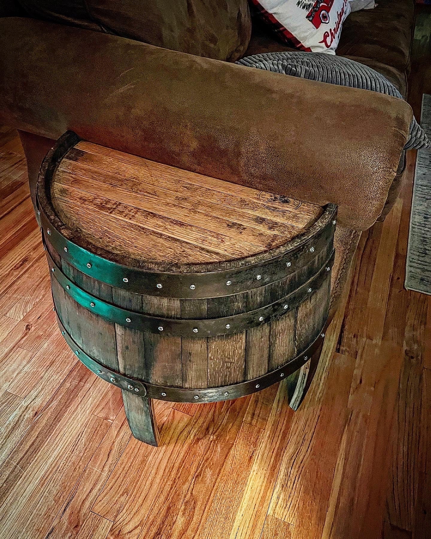 Diy Whiskey Barrel Coffee Table