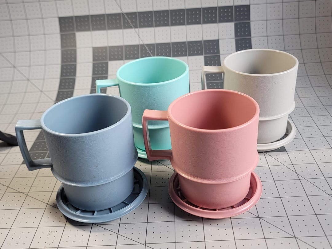 Set of 4 Vintage Tupperware 1312 Stackable Coffee Cups W/ Lids Pastel ...