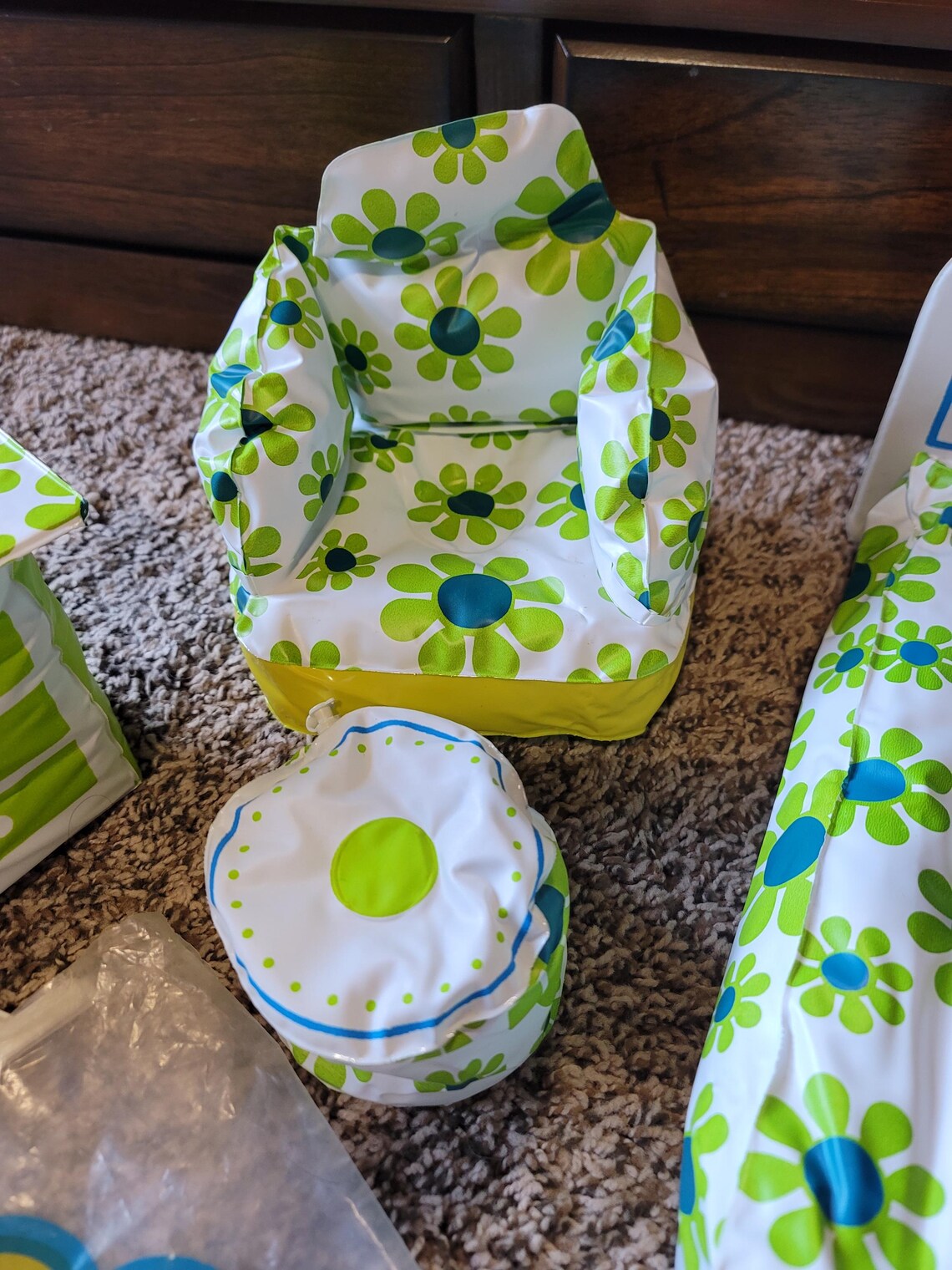 Vintage 1970's Zee Toys Barbie Puff N Play Bedroom Furniture 4 Pieces ...