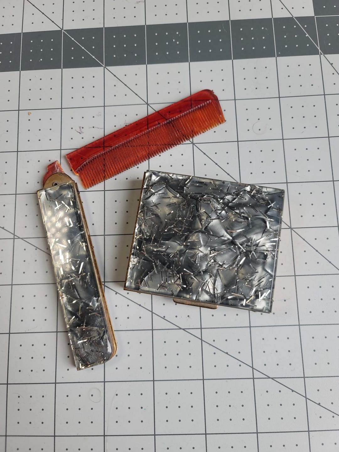Vintage Sam Fink S.F. Co. 5th Avenue Compact Confetti Powder Box W ...