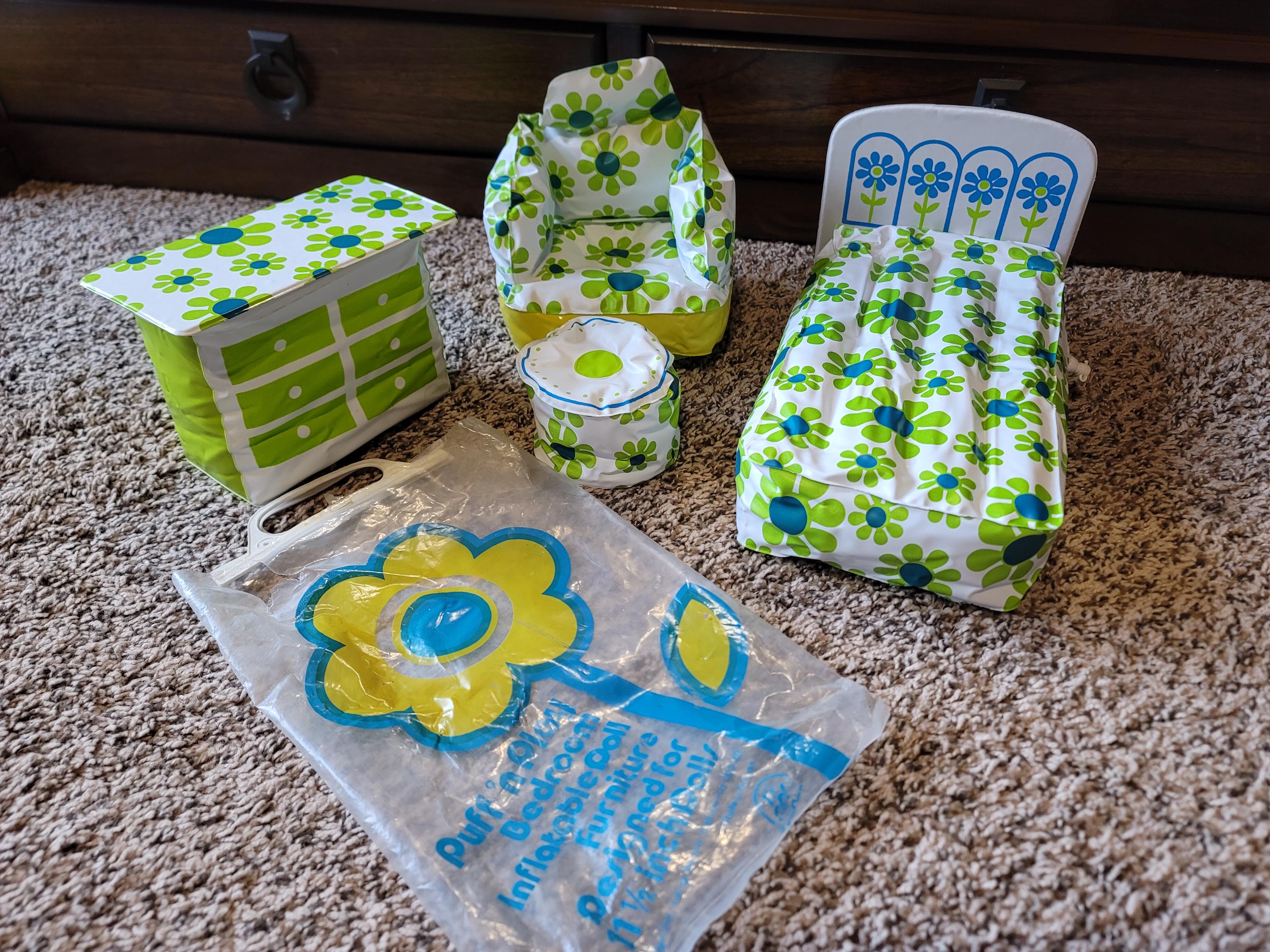 Vintage 1970's Zee Toys Barbie Puff N Play Bedroom Furniture 4 Pieces ...