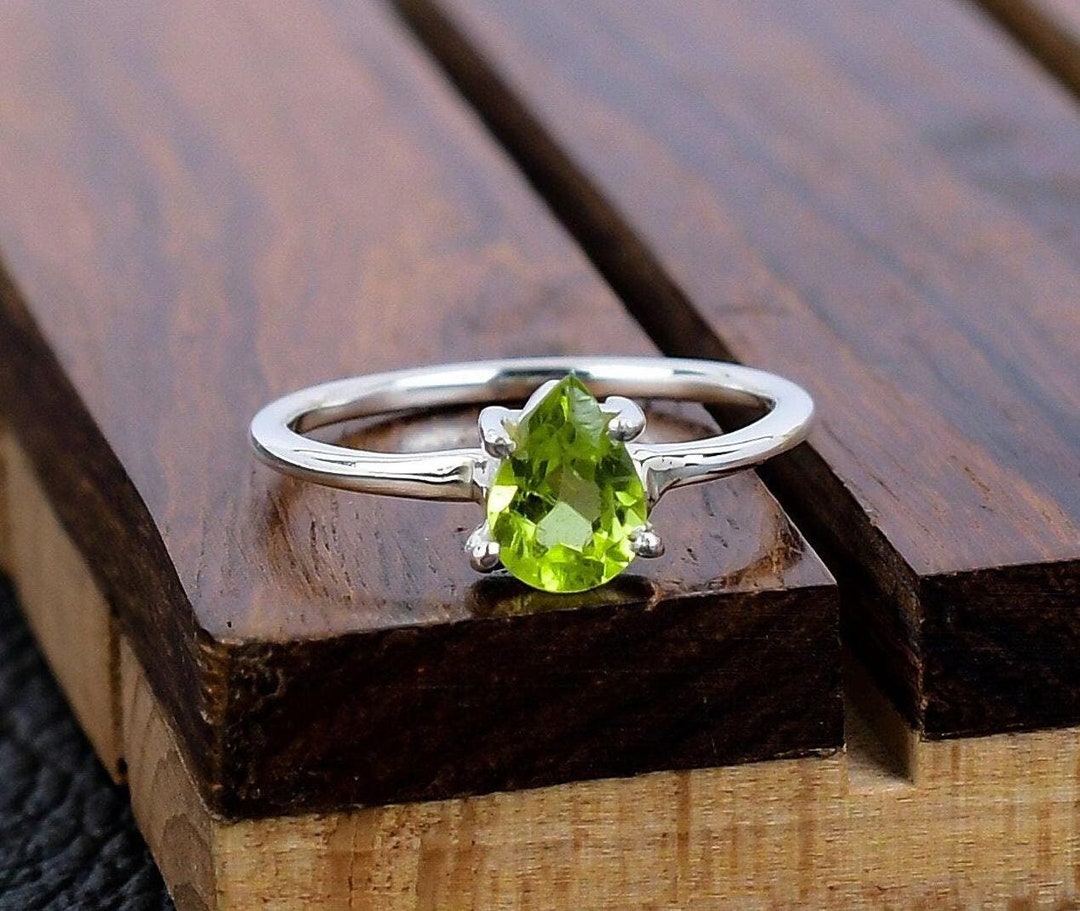925 Solid Silver Ring / Peridot / Birthday Ring/jewellery / Women's ...
