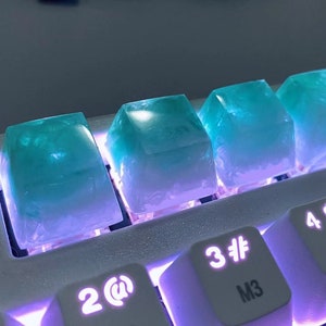 Handmade Resin Keycap Flocculent Cotton-shaped Artisan Backlit Key Cap ...