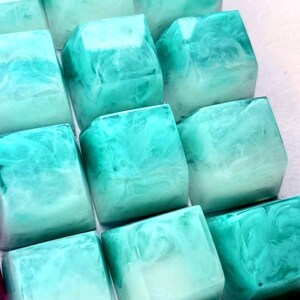 Handmade Resin Keycap Flocculent Cotton-shaped Artisan Backlit Key Cap ...