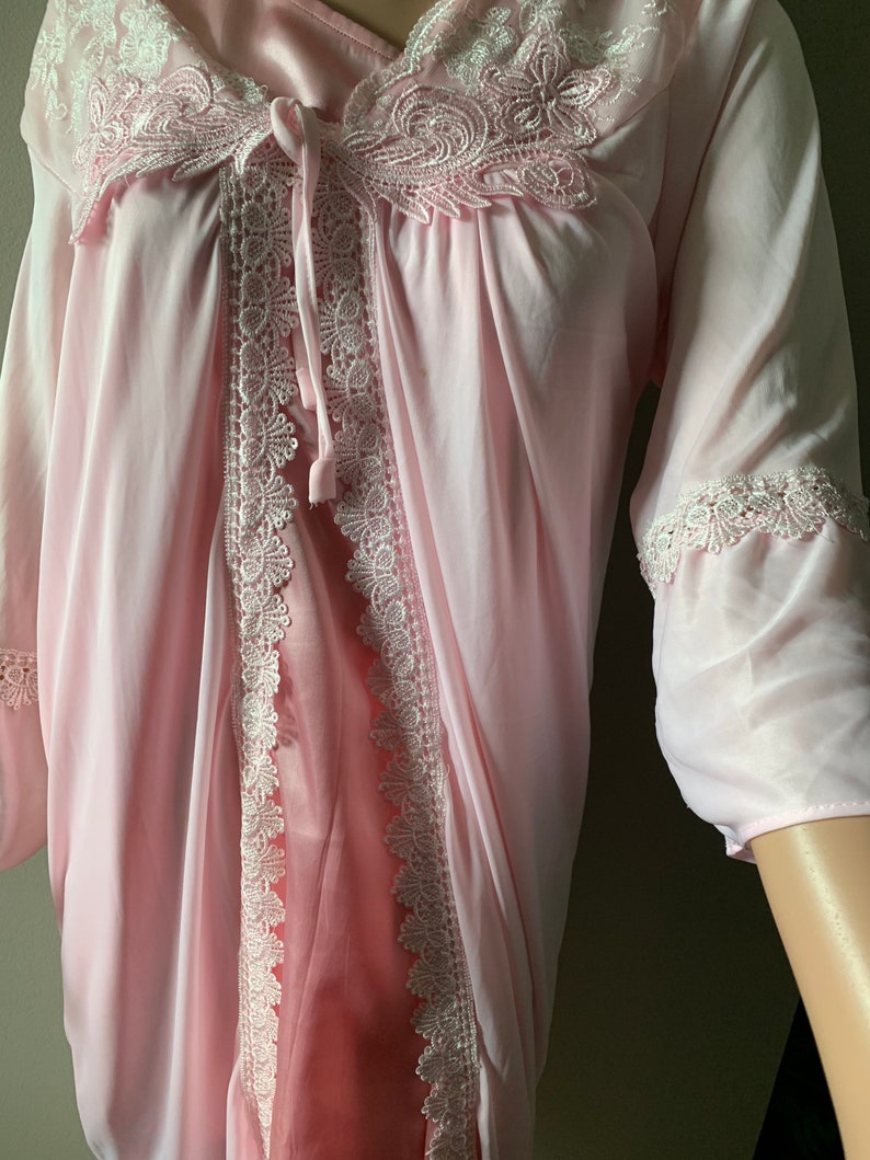 Three Pcs. Baby Pink Bridal Nightgown in Silk With Lace.99 - Etsy