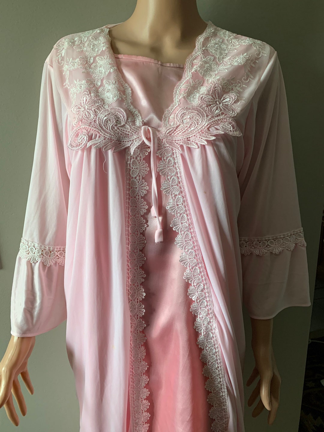 Three Pcs. Baby Pink Bridal Nightgown in Silk With Lace.#99 - Etsy