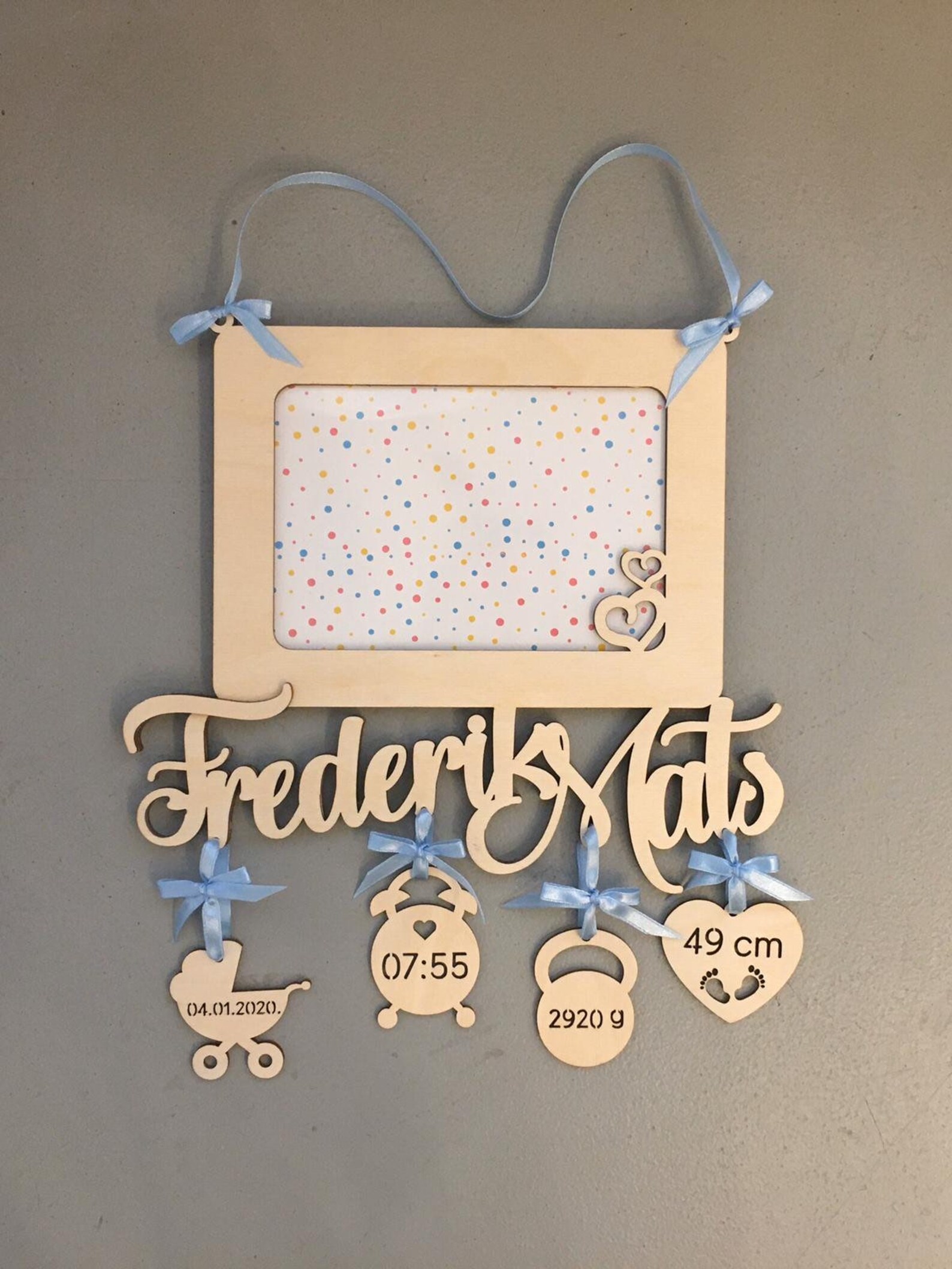 Natural Baby Wall Decor With Dates of Birth and Photo Frame, Lovely ...