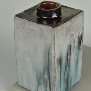 Handmade Ceramic Reed Diffuser for Connoisseurs of Unique Fragrances ...