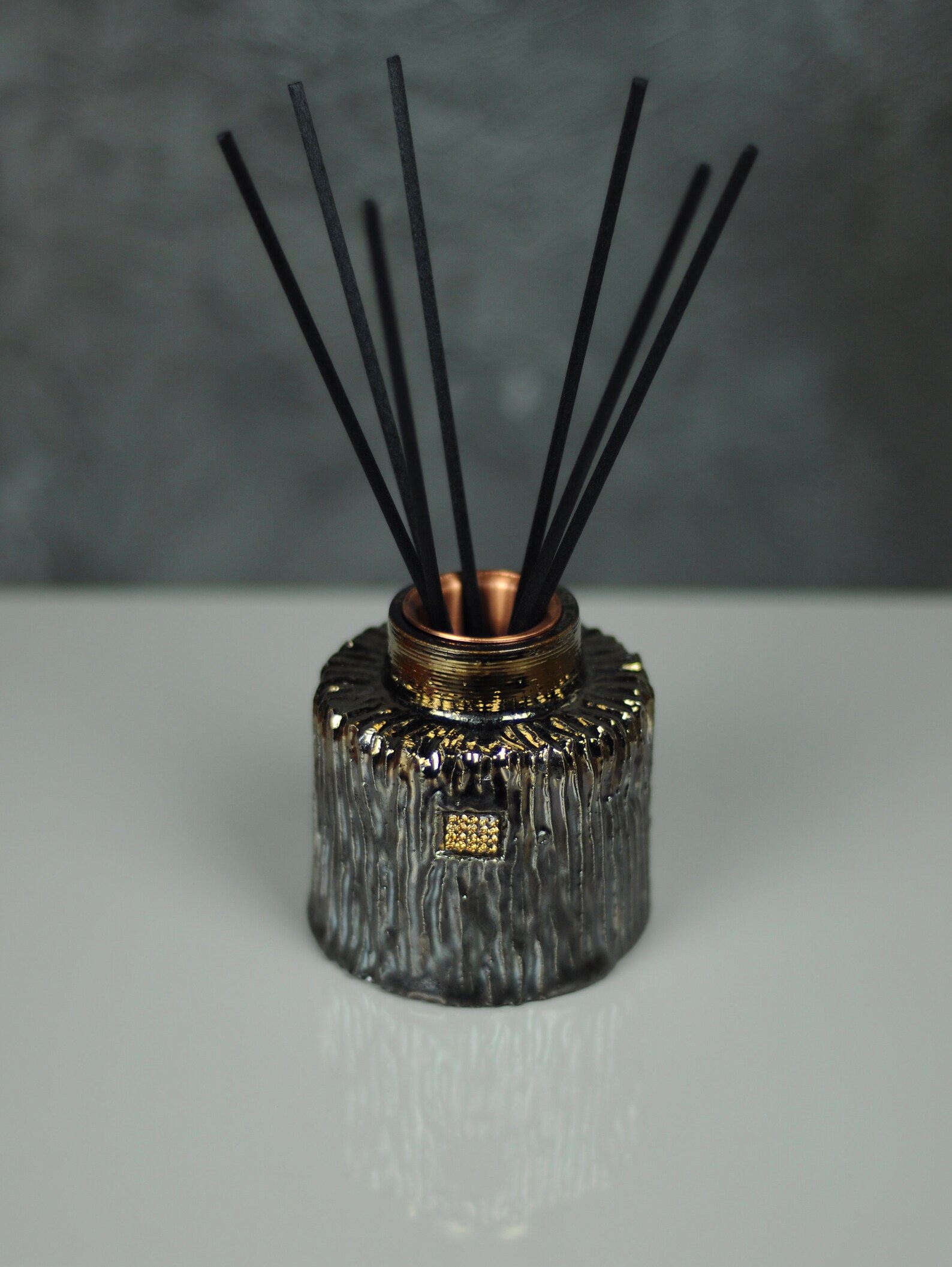 Ceramic Diffuser for Home Fragrances. Handmade Ceramic Reed Diffuser in ...