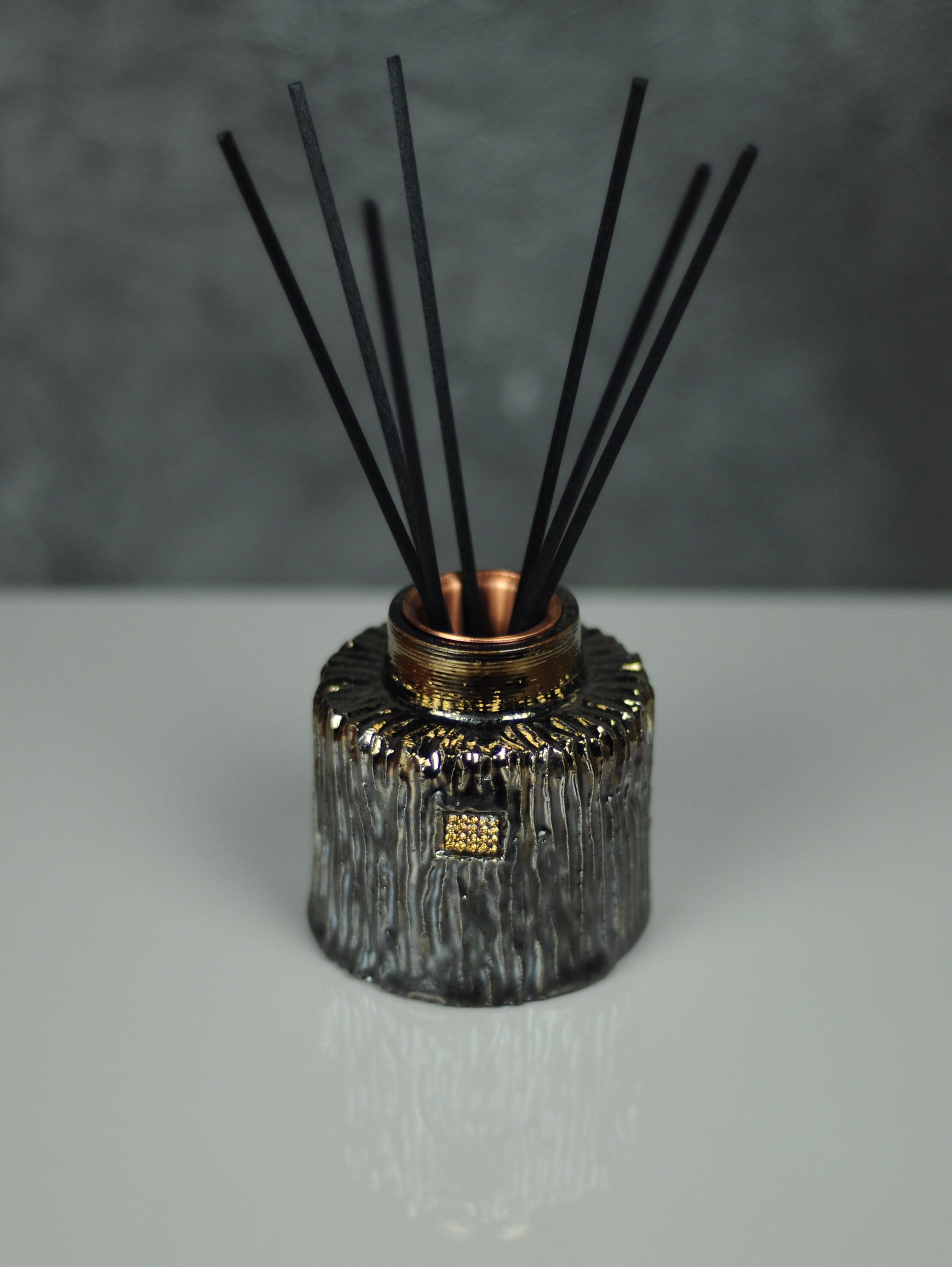 Ceramic Diffuser for Home Fragrances. Handmade Ceramic Reed Diffuser in ...