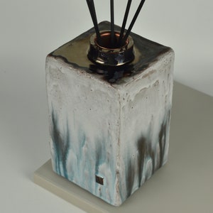 Handmade Ceramic Reed Diffuser for Connoisseurs of Unique Fragrances ...