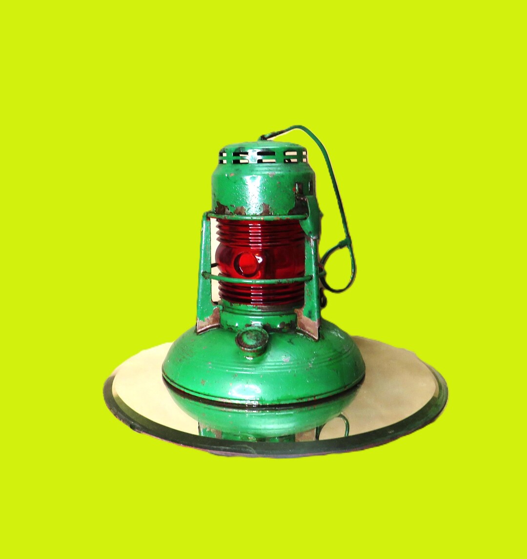 Railroad Traffic Lantern / Dietz No 40 Traffic Gard Green Utility ...