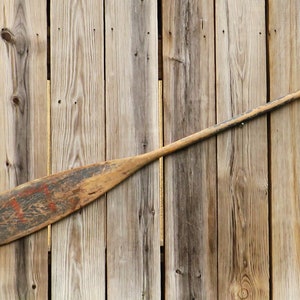 Rustic Canoe Paddle Wall Decor / Lake Michigan Find / Fast - Etsy