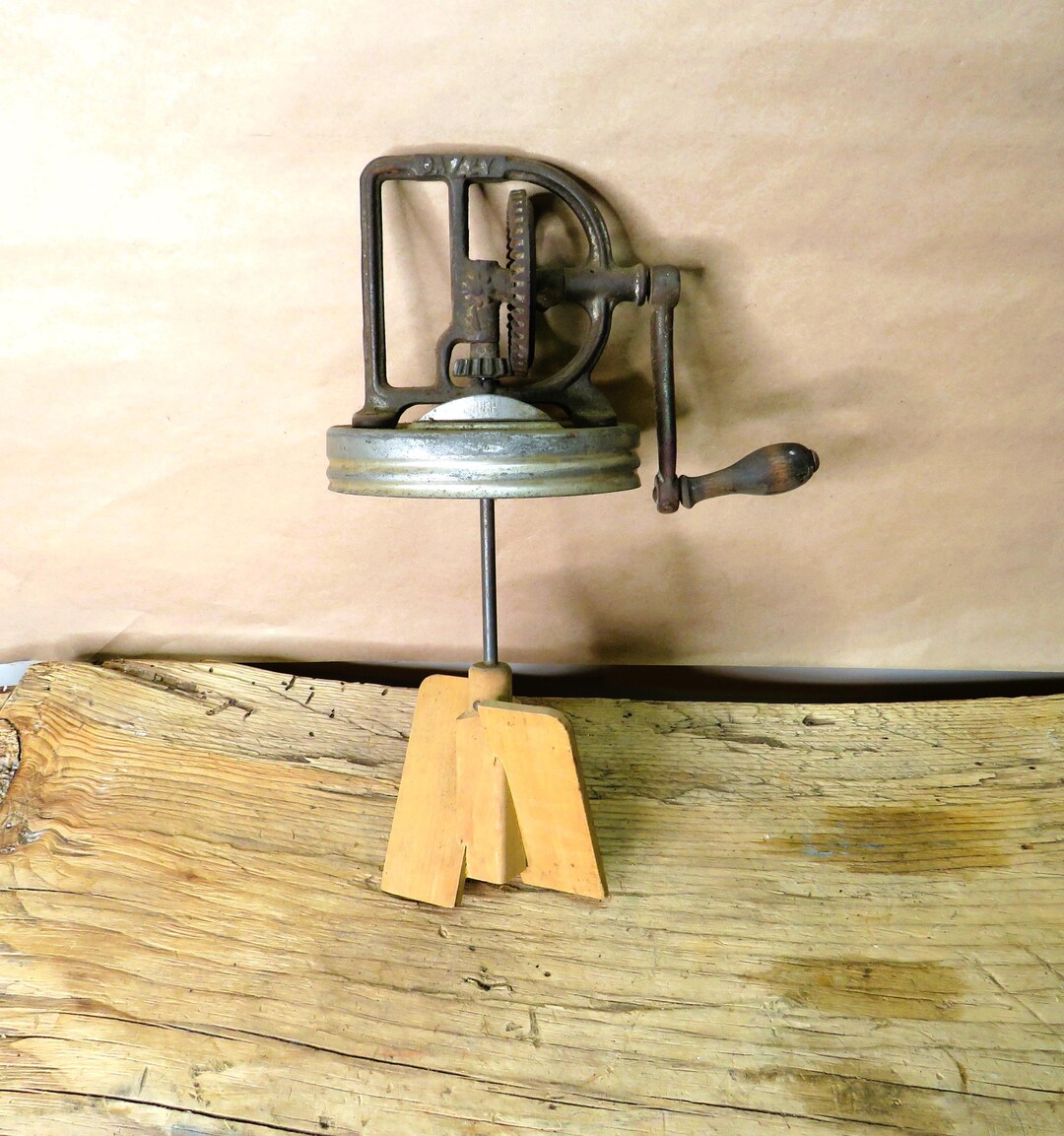 Dazey Butter Churn Top / Vintage #40 Metal Wood Works Very Nicely ...
