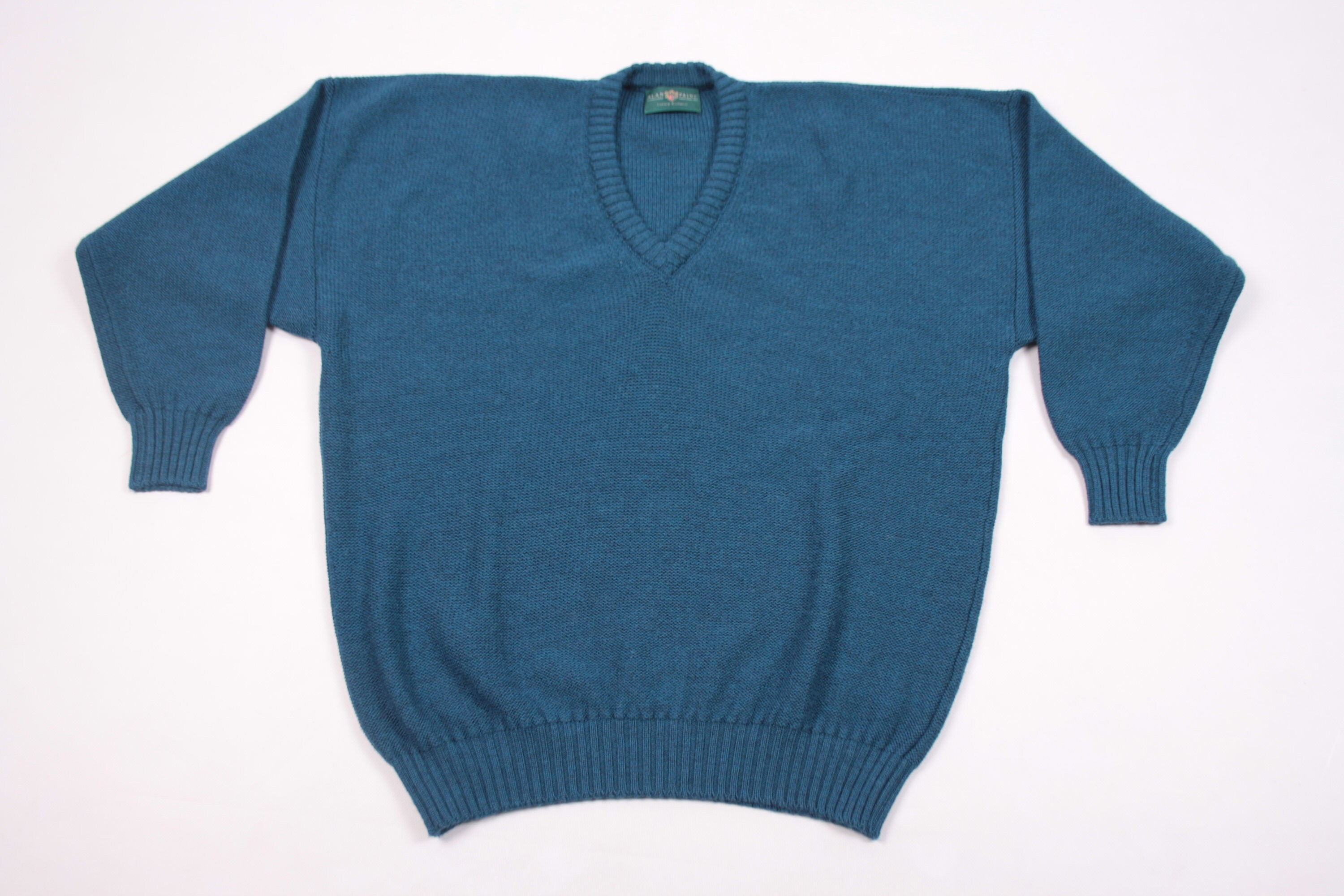 Vintage Alan Paine Merino Wool Sweater V-neck Made in Gr.britain Mens ...