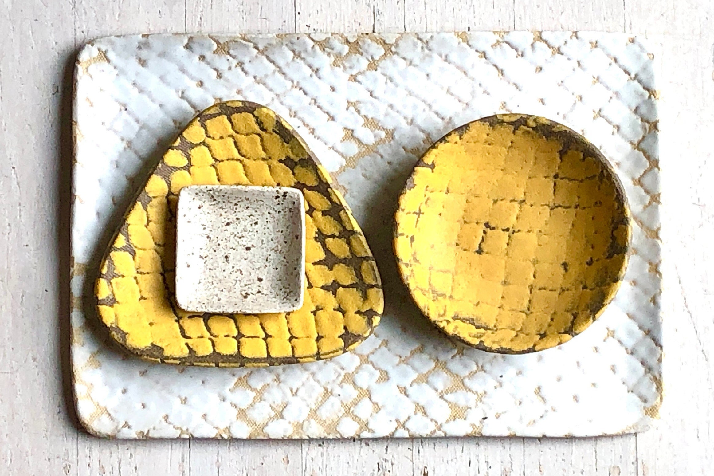 3 Piece Set Triangular Dish Condiment Bowl Tiny Tray - Etsy