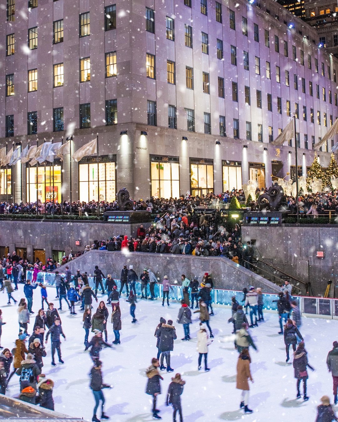 NEW YORK SKATING Rink Rockefeller Center Snow Ice Skate Winter Home ...