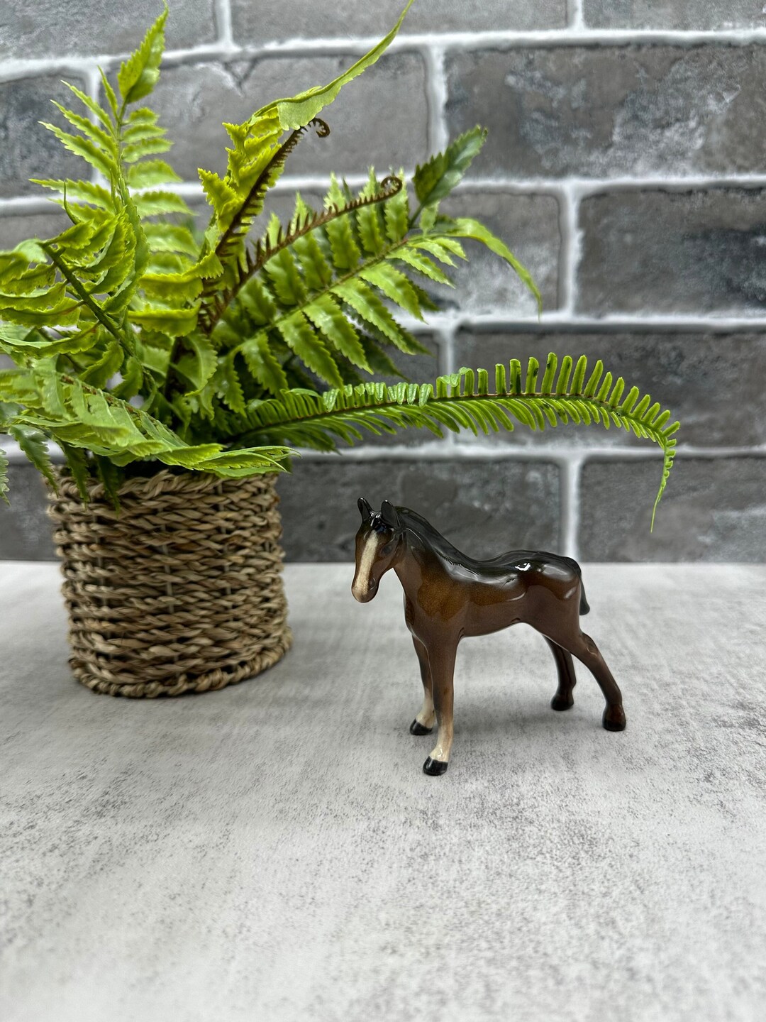 Vintage 3.35 Tall Beswick Horse Figurine Chestnut Brown Horse or Foal ...