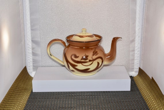 1930's O & E Co. Enamelware Metal Teapot From England 4 - Etsy