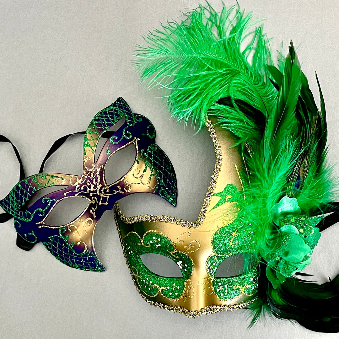 Green & Gold Feather Masquerade Mask: Swan-inspired Ball Mask - Etsy