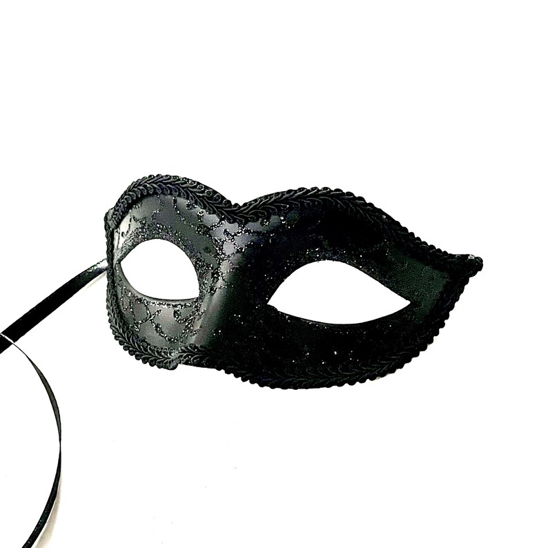 Black Masquerade Mask: Lightweight Unbreakable Party Mask - Etsy Australia