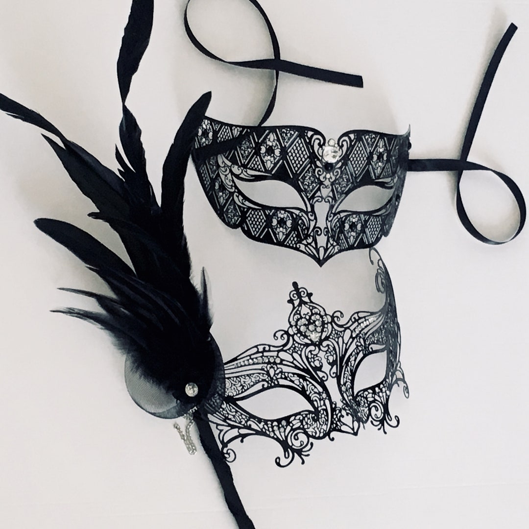 Black Metal Masquerade Masks, Feather Stick Mask, Halloween Couple ...