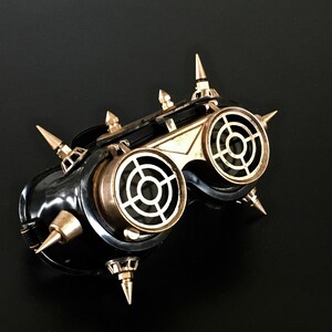 Black & Gold Gas Mask: Steampunk Cosplay Respirator Costume - Etsy