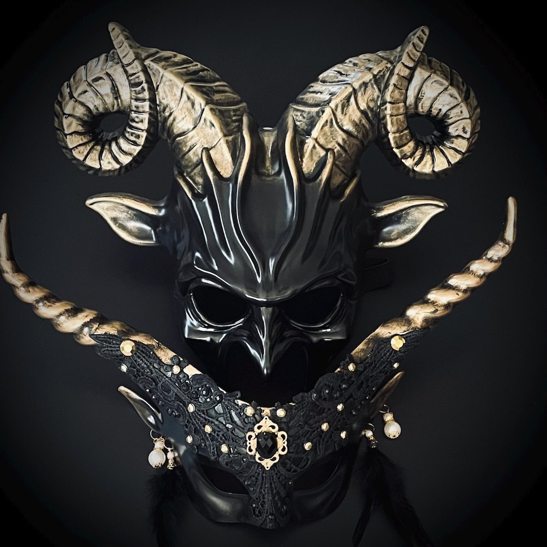 Black & Gold Horned Masquerade Mask: Exotic Party Mask - Etsy