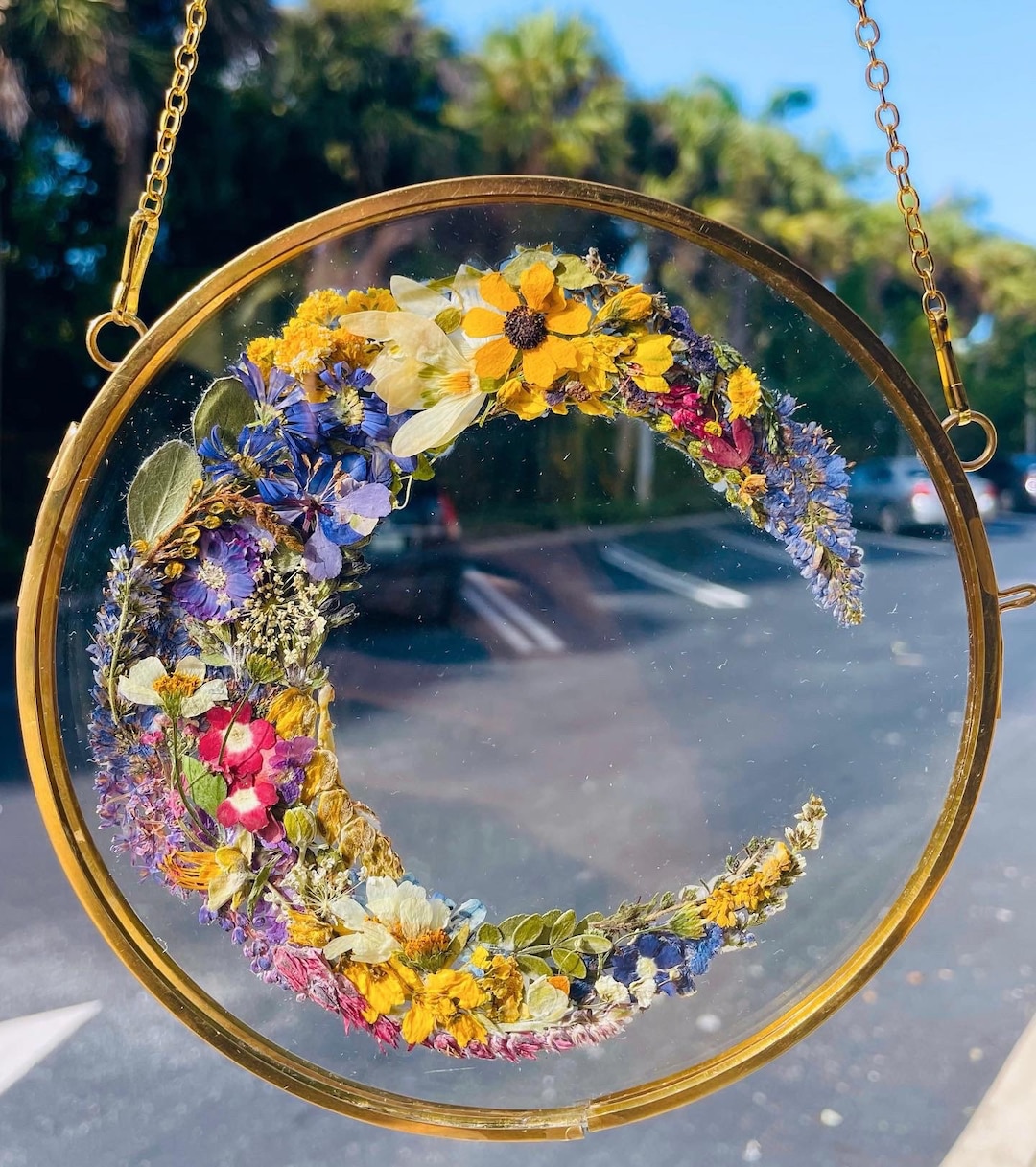Pressed Flower Crescent Moon Frame - Etsy
