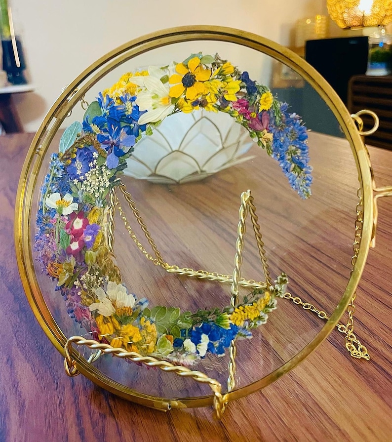 Pressed Flower Crescent Moon Frame - Etsy