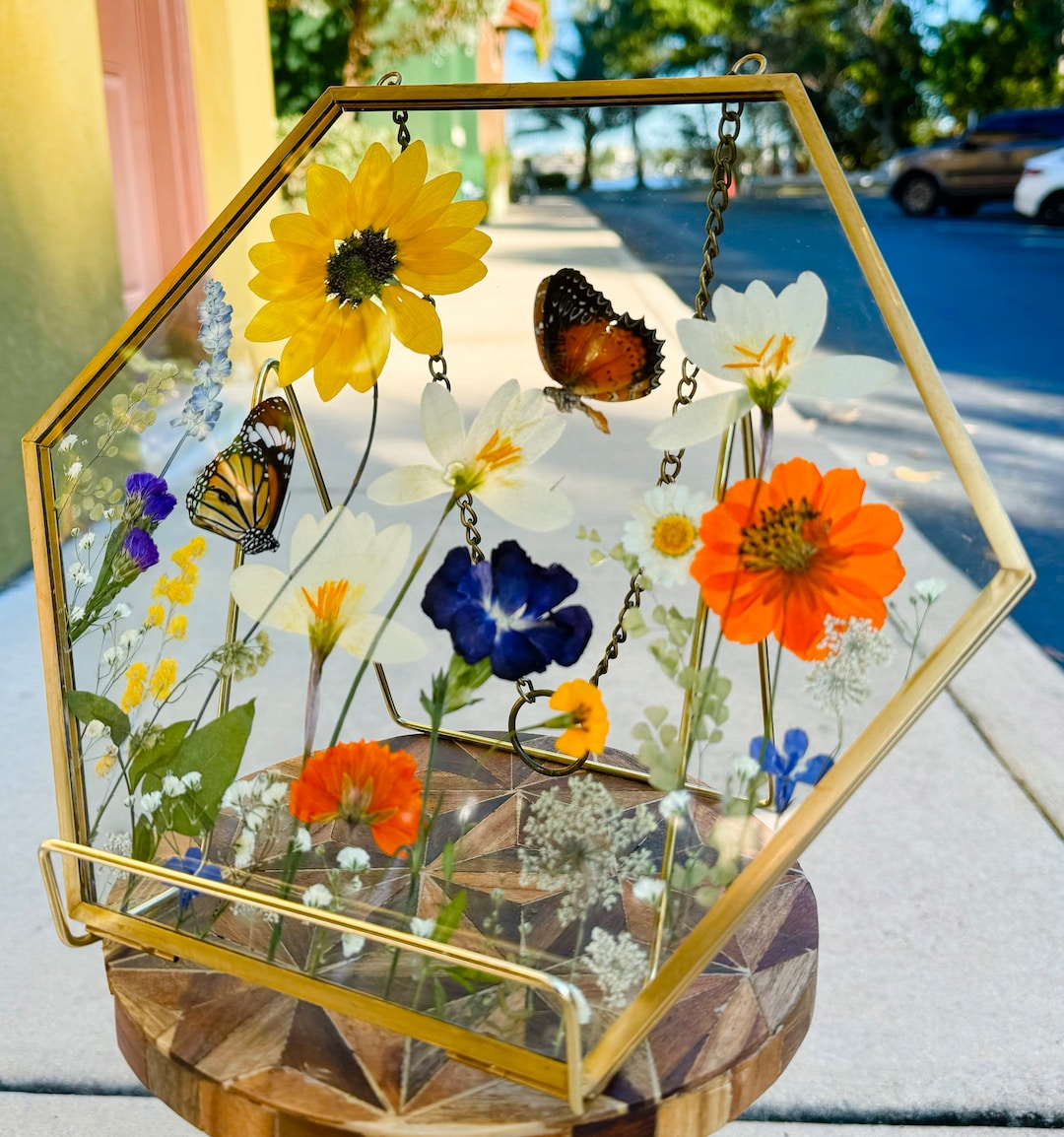 Hanging Real Pressed Flower Frame - Etsy