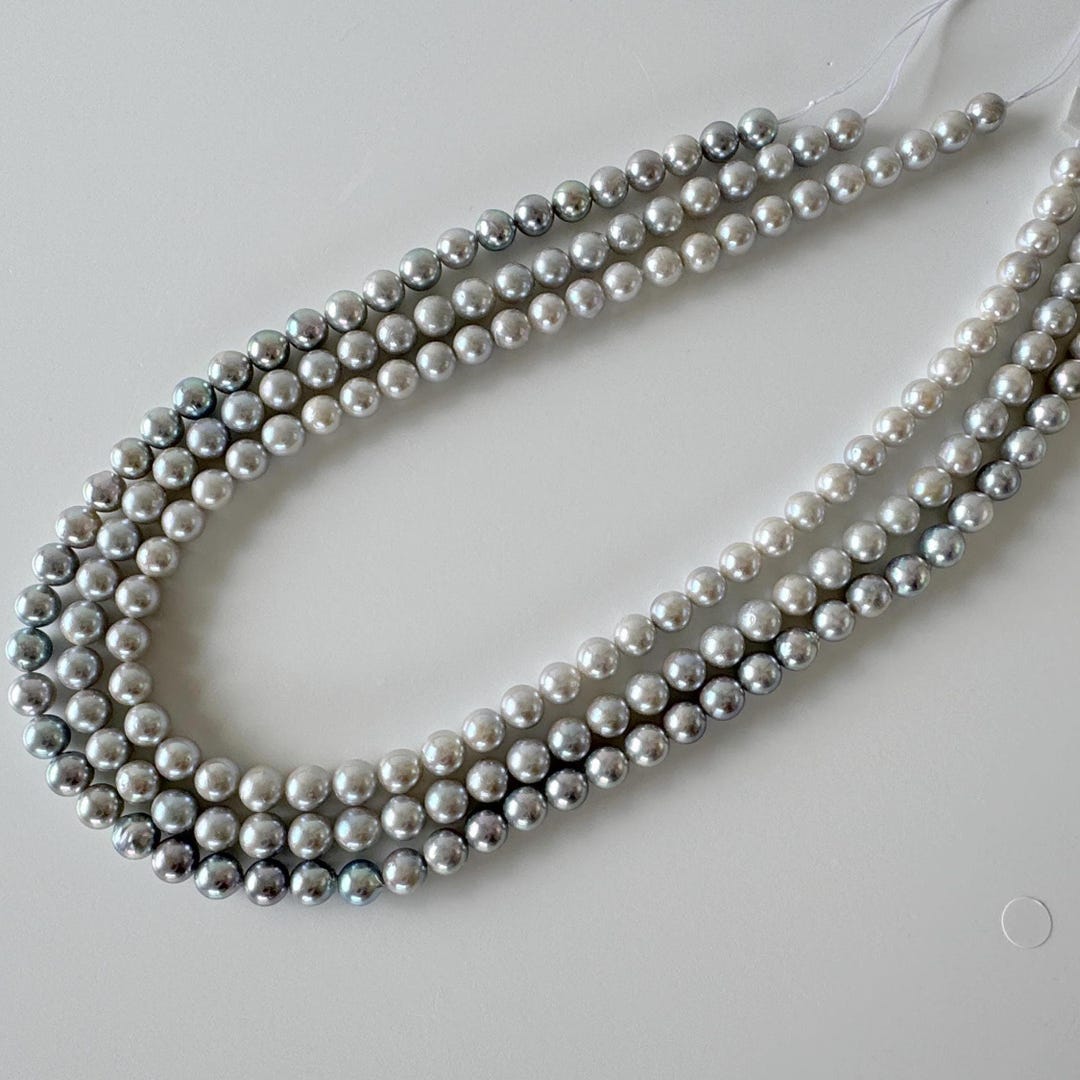 Japanese Akoya Pearl Strand: 7-7.5mm Blue Saltwater Beads (cobalt ...