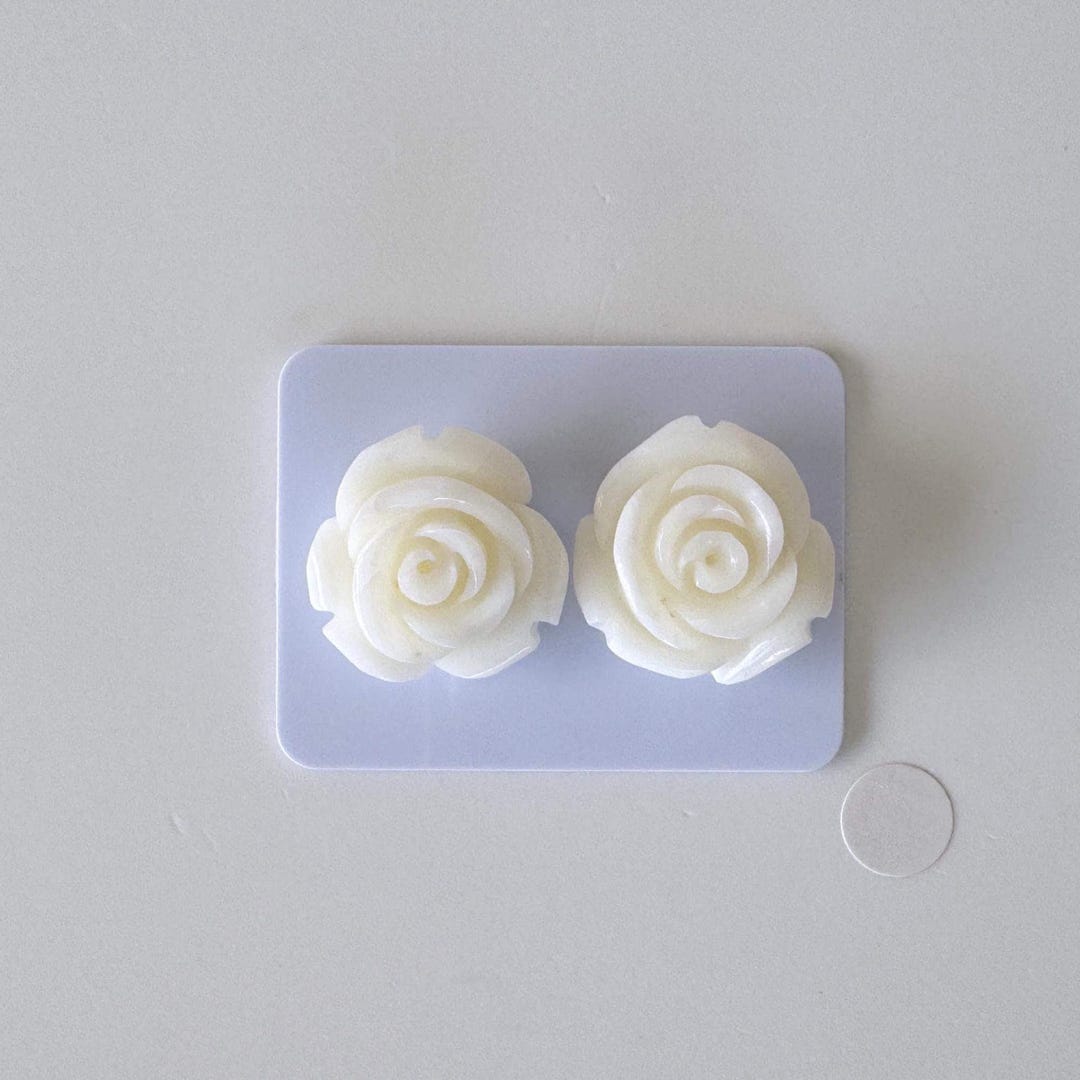 Natural White Coral Rose (hand Carved Gemstone Pair), 17mm Diameter ...