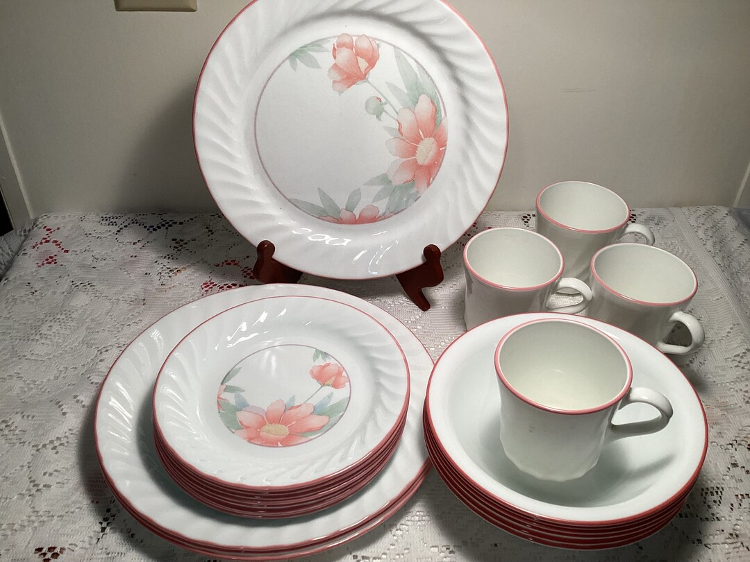 22 Pieces Rare Corelle Dinnerware in the Peony Pattern - Etsy