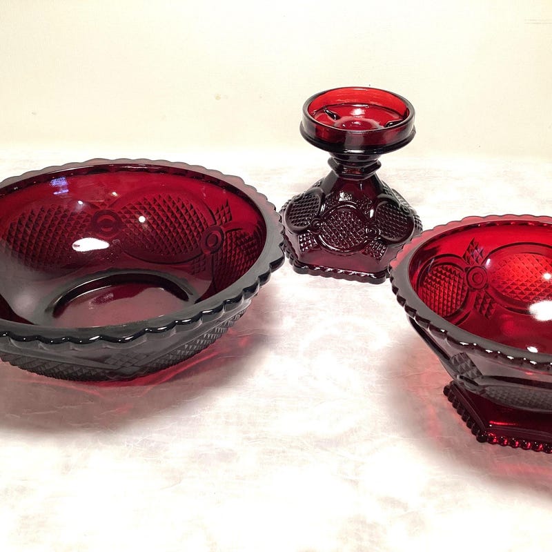 Ruby Red Vase - Etsy