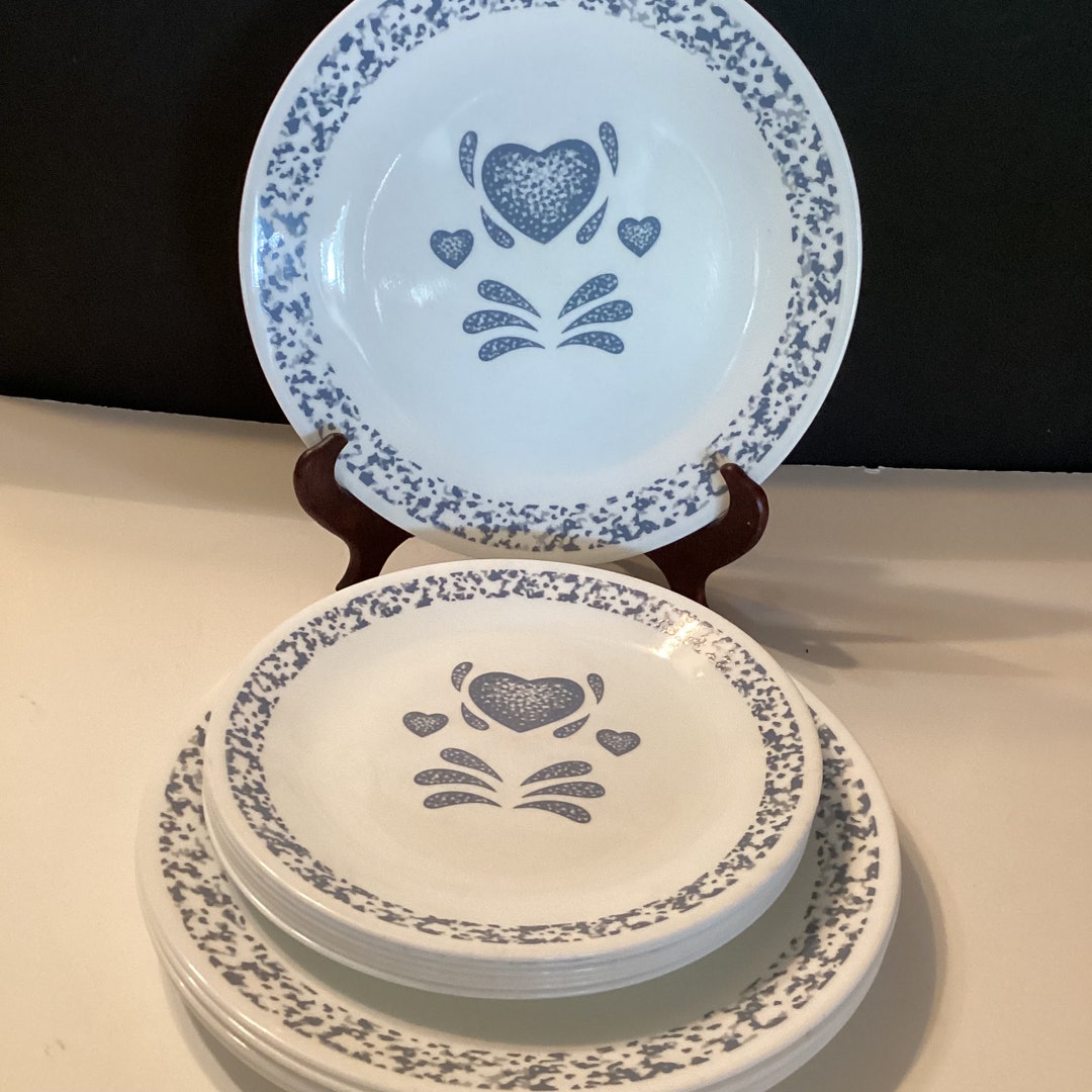 Set of 12 Corelle Blue Heart Plates - Etsy