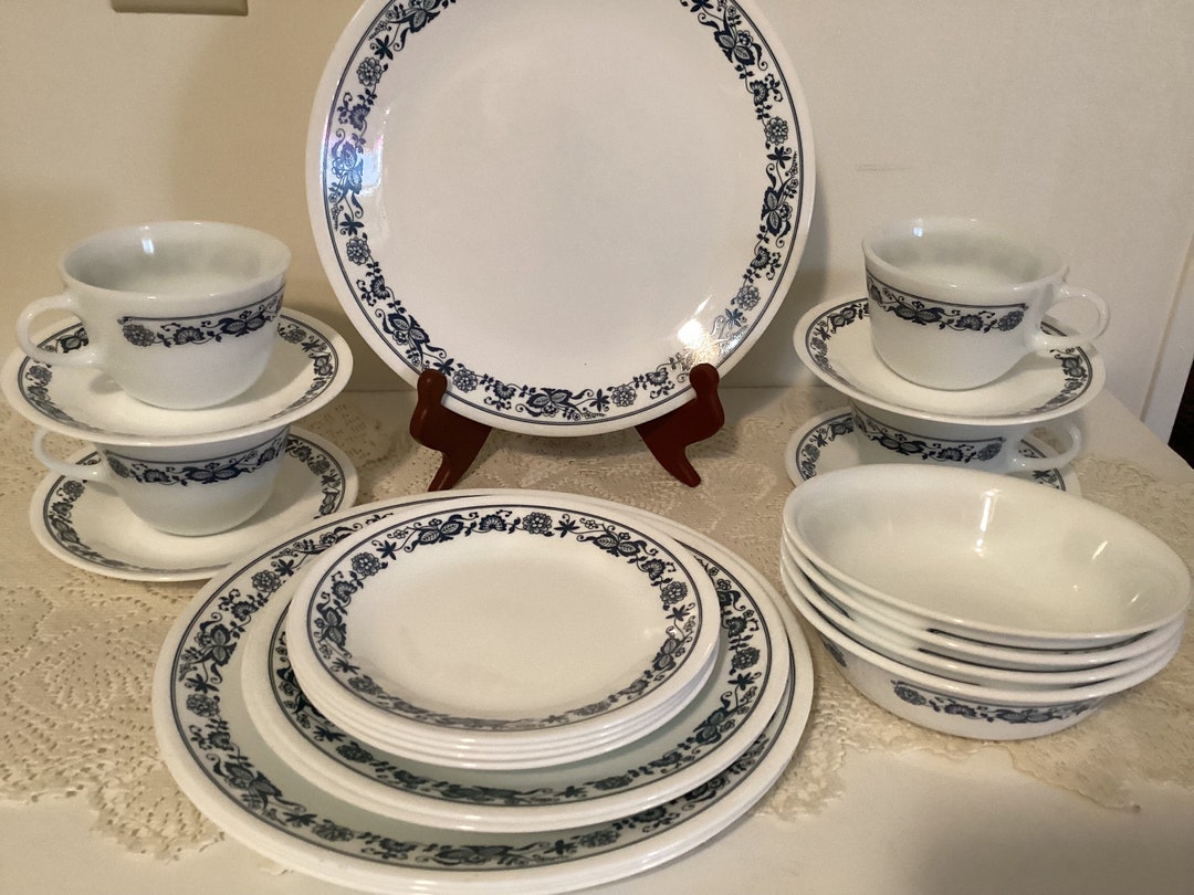 20 Piece Set Corelle Old Time Pattern - Etsy