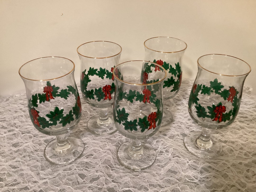 Set of 5 Christmas Water Goblets - Etsy