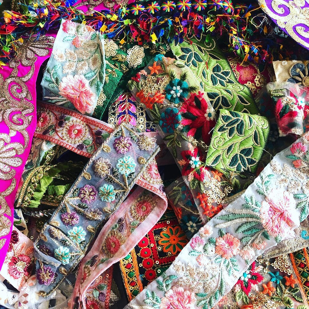 Fabric Remnants, Sari Snippets, Sari Fabric Scraps, Sari Silk Ribbon ...