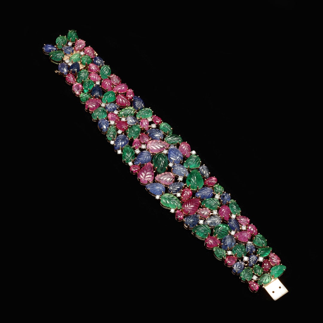 Natural Emerald Ruby Carving Bracelet With Natural Saphires Carving ...